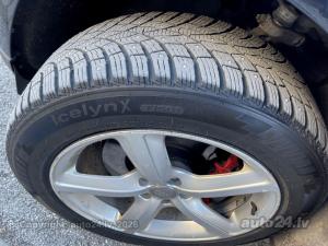 Audi Q5 2009 in Tartu, with an engine capacity of 3.00 L and mileage of 340 thousand km for 7990 €, photo 17 on AUTOMOTO.COM.LV