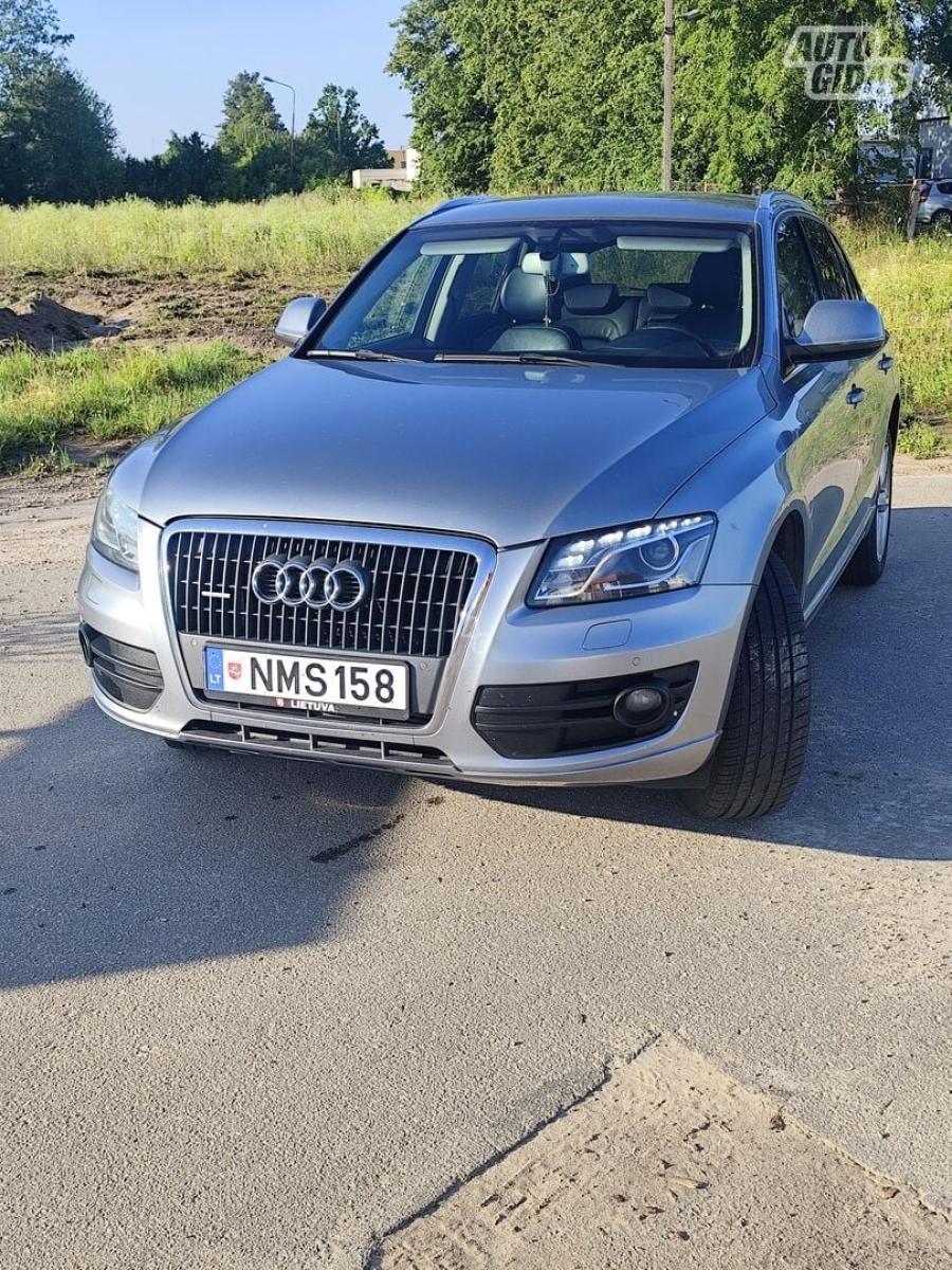 Audi Q5 2009 Alīta, ar dzinēja tilpumu 2.00 L un nobraukumu 420 tūkst. km par 8500 €, foto 3 vietnē AUTOMOTO.COM.LV
