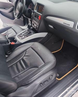 Audi Q5 2009 Alīta, ar dzinēja tilpumu 2.00 L un nobraukumu 420 tūkst. km par 8500 €, foto 11 vietnē AUTOMOTO.COM.LV