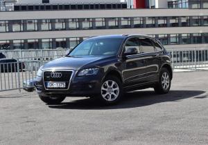 Audi Q5 2009 in Riga, with an engine capacity of 3.00 L and mileage of 298 thousand km for 5580 €, photo 4 on AUTOMOTO.COM.LV