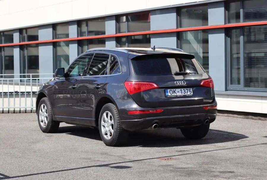 Audi Q5 2009 in Riga, with an engine capacity of 3.00 L and mileage of 298 thousand km for 5580 €, photo 5 on AUTOMOTO.COM.LV