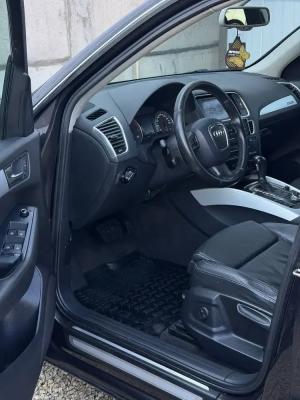 Audi Q5 2009 in Riga, with an engine capacity of 3.00 L and mileage of 298 thousand km for 5580 €, photo 8 on AUTOMOTO.COM.LV