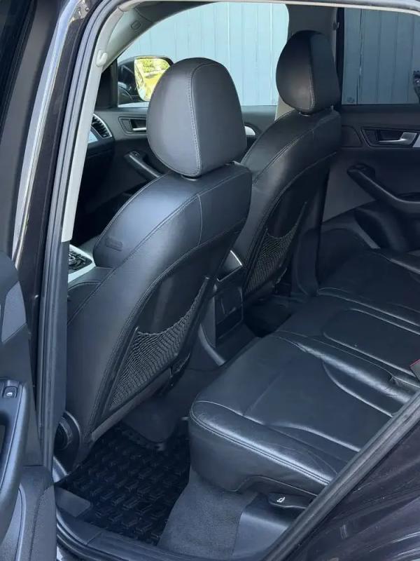 Audi Q5 2009 in Riga, with an engine capacity of 3.00 L and mileage of 298 thousand km for 5580 €, photo 9 on AUTOMOTO.COM.LV