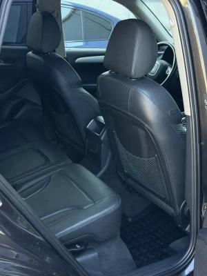 Audi Q5 2009 in Riga, with an engine capacity of 3.00 L and mileage of 298 thousand km for 5580 €, photo 11 on AUTOMOTO.COM.LV