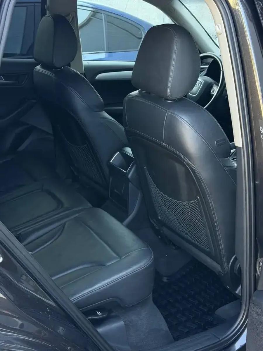 Audi Q5 2009 in Riga, with an engine capacity of 3.00 L and mileage of 298 thousand km for 5580 €, photo 11 on AUTOMOTO.COM.LV