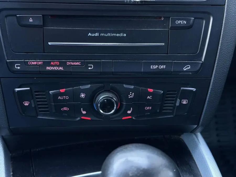 Audi Q5 2009 in Riga, with an engine capacity of 3.00 L and mileage of 298 thousand km for 5580 €, photo 18 on AUTOMOTO.COM.LV