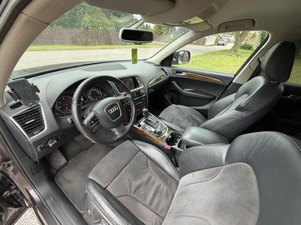 Audi Q5 2009 in Ventspils, with an engine capacity of 3.00 L and mileage of 286 thousand km for 9500 €, photo 10 on AUTOMOTO.COM.LV