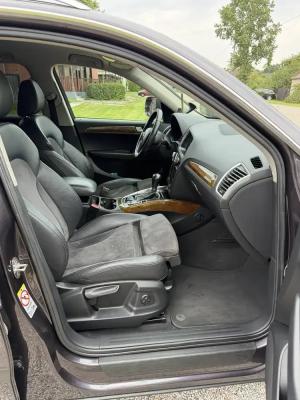 Audi Q5 2009 in Ventspils, with an engine capacity of 3.00 L and mileage of 286 thousand km for 9500 €, photo 12 on AUTOMOTO.COM.LV