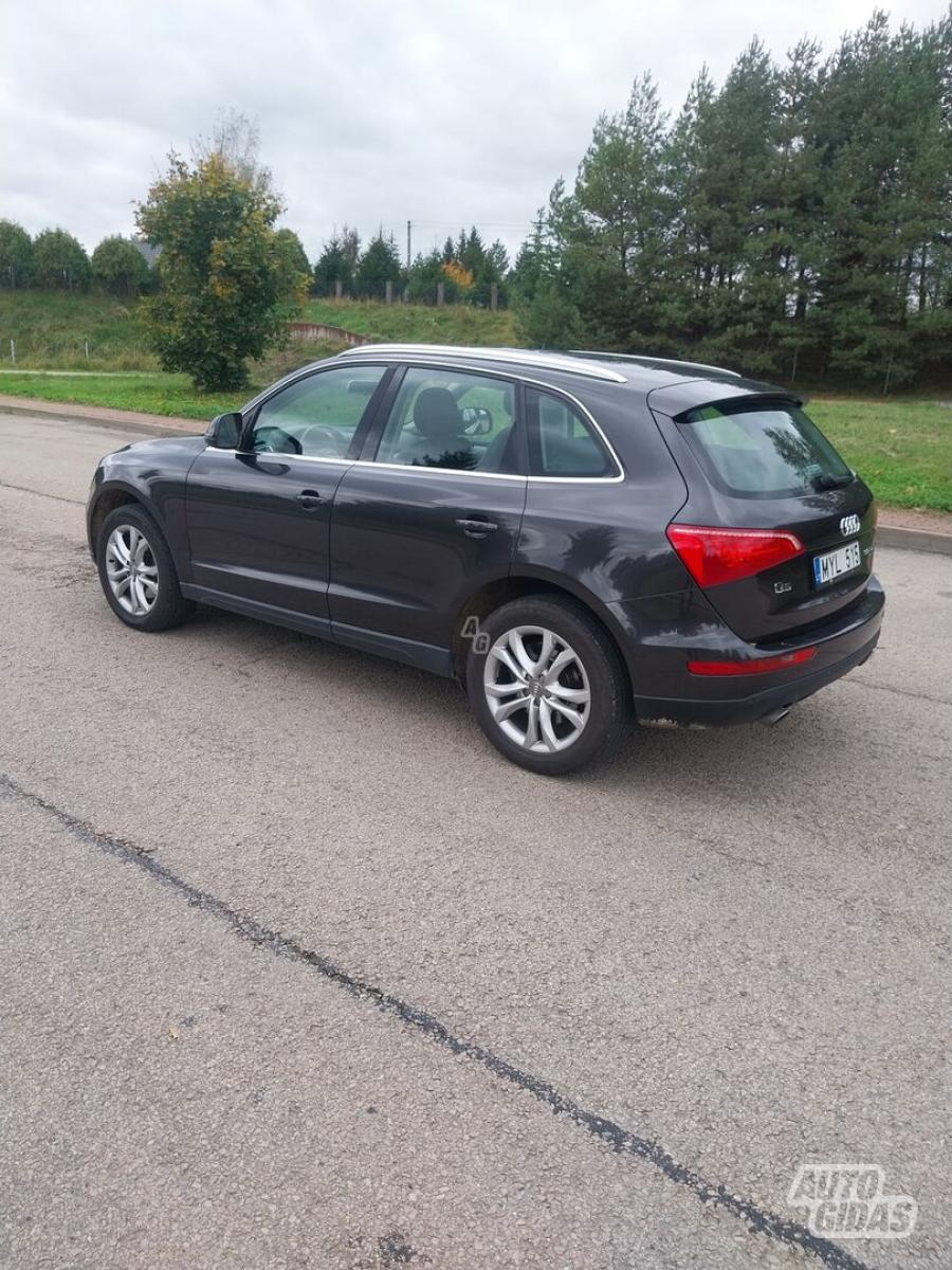 Audi Q5 2009 Kauņa, ar dzinēja tilpumu 3.00 L un nobraukumu 310 tūkst. km par 9000 €, foto 5 vietnē AUTOMOTO.COM.LV
