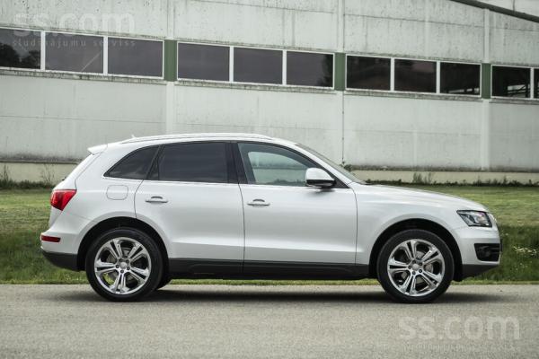Audi Q5 2010 Tukums, ar dzinēja tilpumu 2.00 L un nobraukumu 241 tūkst. km par 28300 €, foto 10 vietnē AUTOMOTO.COM.LV