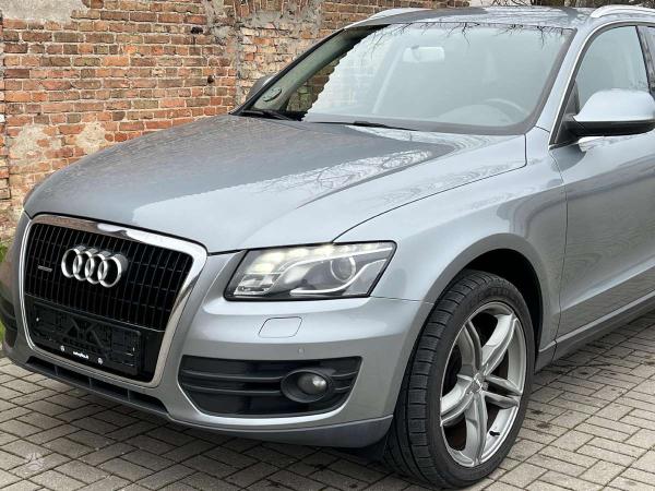 Audi Q5 2010 Kėdainiai, ar dzinēja tilpumu 2.97 L un nobraukumu 298 tūkst. km par 7999 €, foto 8 vietnē AUTOMOTO.COM.LV