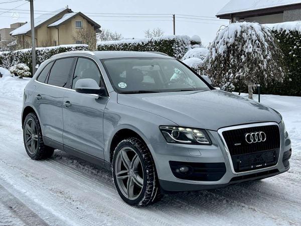 Audi Q5 2010 in Kedainiai, with an engine capacity of 2.97 L and mileage of 298 thousand km for 7999 €, photo 2 on AUTOMOTO.COM.LV