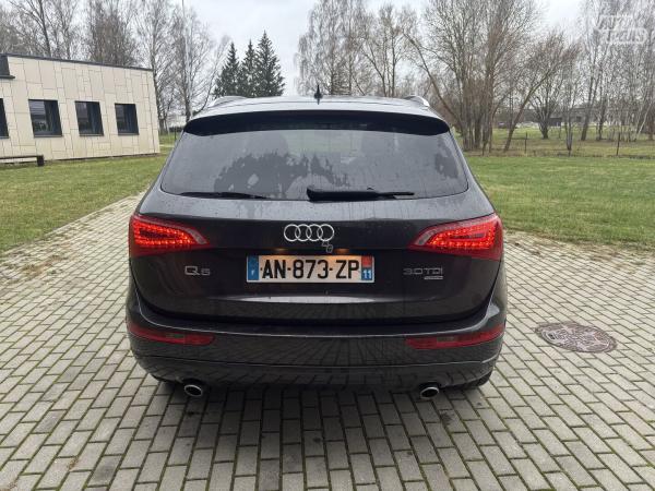Audi Q5 2010 Tauragė, ar dzinēja tilpumu 3.00 L un nobraukumu 300 tūkst. km par 8300 €, foto 8 vietnē AUTOMOTO.COM.LV