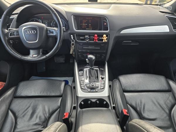 Audi Q5 2010 in Naujoji Akmene, with an engine capacity of 3.00 L and mileage of 360 thousand km for 6800 €, photo 7 on AUTOMOTO.COM.LV