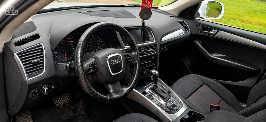 Audi Q5 2010 in Mazeikiai, with an engine capacity of 2.00 L and mileage of 270 thousand km for 7400 €, photo 8 on AUTOMOTO.COM.LV