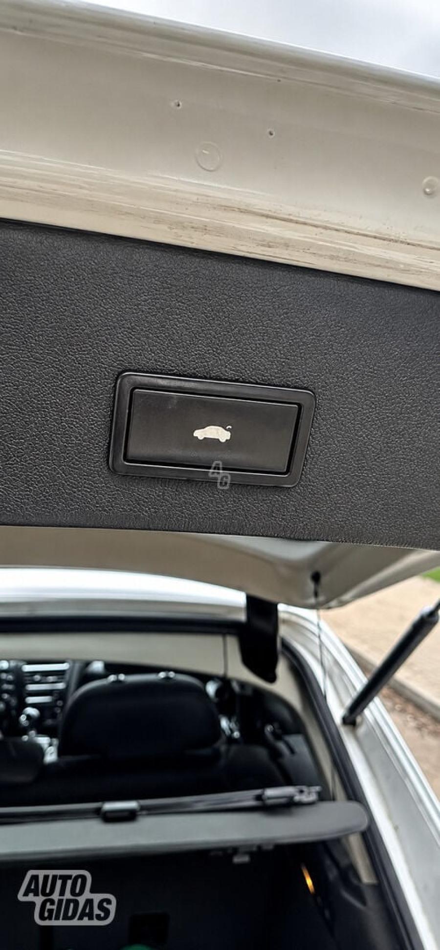 Audi Q5 2010 in Mazeikiai, with an engine capacity of 2.00 L and mileage of 270 thousand km for 7400 €, photo 12 on AUTOMOTO.COM.LV