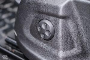 Audi Q5 2010 in Kaunas, with an engine capacity of 3.00 L and mileage of 250 thousand km for 9490 €, photo 16 on AUTOMOTO.COM.LV