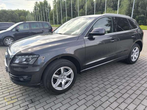 Audi Q5 2010 in Siauliai, with an engine capacity of 1.97 L and mileage of 286 thousand km for 9600 €, photo 1 on AUTOMOTO.COM.LV