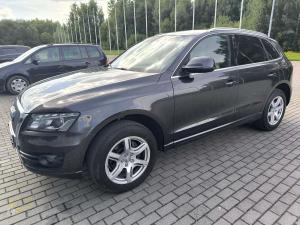 Audi Q5 2010 in Siauliai, with an engine capacity of 1.97 L and mileage of 286 thousand km for 9600 €, photo  on AUTOMOTO.COM.LV
