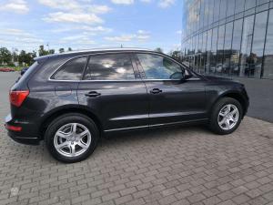 Audi Q5 2010 in Siauliai, with an engine capacity of 1.97 L and mileage of 286 thousand km for 9600 €, photo 5 on AUTOMOTO.COM.LV