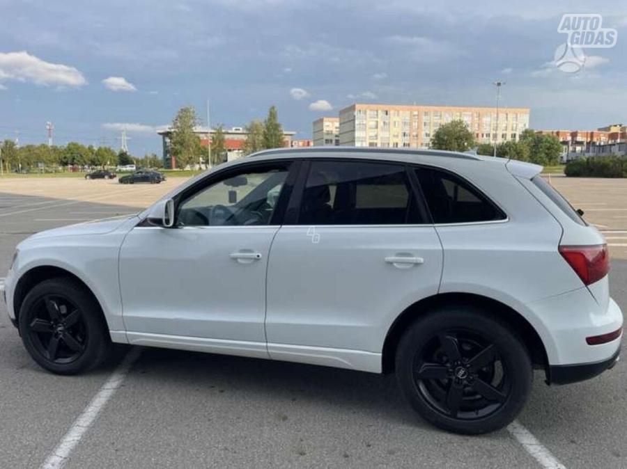 Audi Q5 2010 Šauļi, ar dzinēja tilpumu 3.20 L un nobraukumu 260 tūkst. km par 8900 €, foto 3 vietnē AUTOMOTO.COM.LV