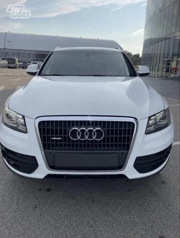 Audi Q5 2010 in Siauliai on AUTOMOTO.COM.LV Audi Q5 2010 in Siauliai, with an engine capacity of 3.20 L and mileage of 260 thousand km for 8900 €, photo 4 on AUTOMOTO.COM.LV