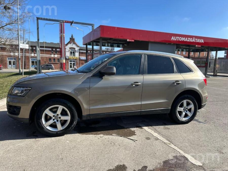 Audi Q5 2011 Liepāja, ar dzinēja tilpumu 2.00 L un nobraukumu 262 tūkst. km par 9000 €, foto 2 vietnē AUTOMOTO.COM.LV