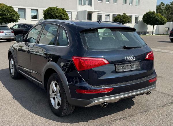 Audi Q5 2011 Viļņa, ar dzinēja tilpumu 2.97 L un nobraukumu 189 tūkst. km par 11990 €, foto 9 vietnē AUTOMOTO.COM.LV