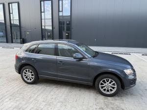 Audi Q5 2011 in Vilnius, with an engine capacity of 3.00 L and mileage of 333 thousand km for 6600 €, photo 10 on AUTOMOTO.COM.LV