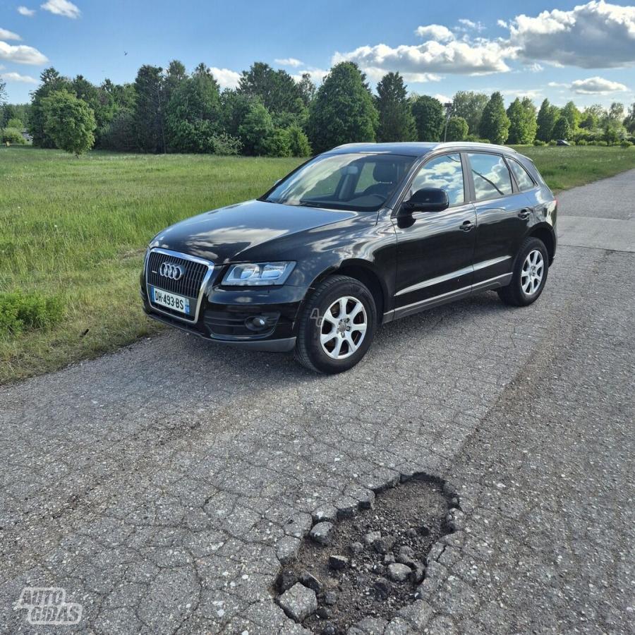 Audi Q5 2011 in Radviliskis, with an engine capacity of 2.00 L and mileage of 360 thousand km for 5500 €, photo 1 on AUTOMOTO.COM.LV