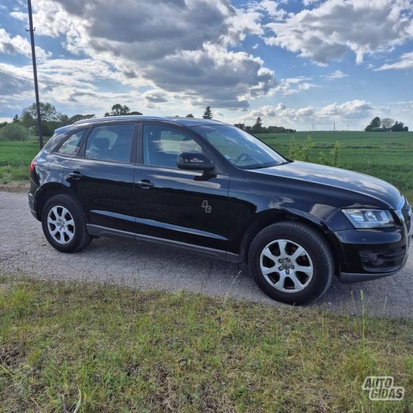 Audi Q5 2011 in Radviliskis, with an engine capacity of 2.00 L and mileage of 360 thousand km for 5500 €, photo 4 on AUTOMOTO.COM.LV