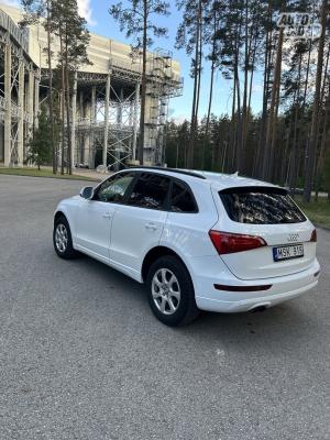Audi Q5 2011 in Druskininkai, with an engine capacity of 2.00 L and mileage of 308 thousand km for 8800 €, photo 5 on AUTOMOTO.COM.LV