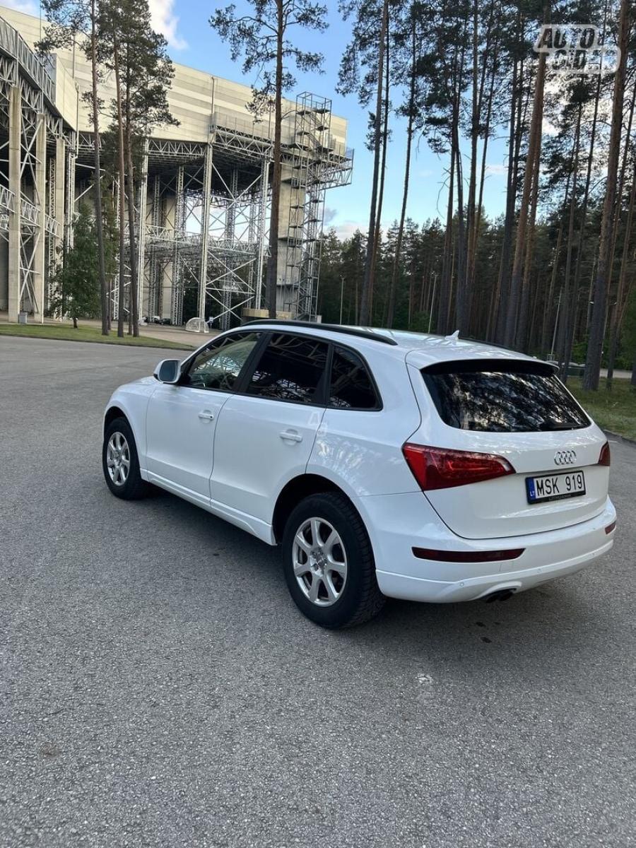 Audi Q5 2011 in Druskininkai, with an engine capacity of 2.00 L and mileage of 308 thousand km for 8800 €, photo 5 on AUTOMOTO.COM.LV
