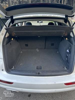 Audi Q5 2011 in Druskininkai, with an engine capacity of 2.00 L and mileage of 308 thousand km for 8800 €, photo 10 on AUTOMOTO.COM.LV