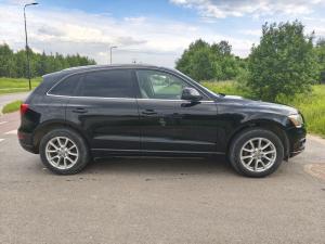 Audi Q5 2011 in Vilnius, with an engine capacity of 3.20 L and mileage of 300 thousand km for 6300 €, photo 3 on AUTOMOTO.COM.LV