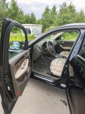 Audi Q5 2011 in Vilnius, with an engine capacity of 3.20 L and mileage of 300 thousand km for 6300 €, photo 14 on AUTOMOTO.COM.LV