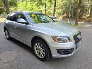 Audi Q5 2011 in Vilnius, with an engine capacity of 2.00 L and mileage of 158 thousand km for 7000 €, photo 8 on AUTOMOTO.COM.LV
