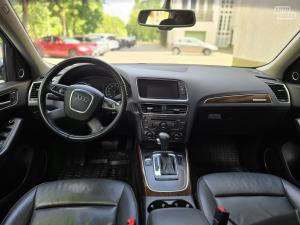 Audi Q5 2011 in Vilnius, with an engine capacity of 2.00 L and mileage of 158 thousand km for 7000 €, photo 14 on AUTOMOTO.COM.LV