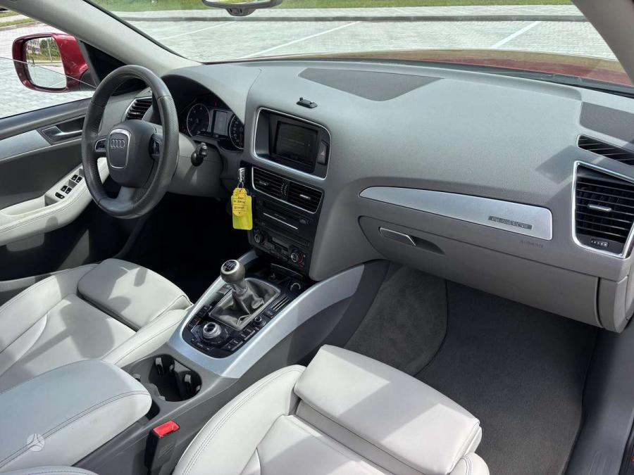 Audi Q5 2011 in Taurage, with an engine capacity of 1.97 L and mileage of 254 thousand km for 9800 €, photo 14 on AUTOMOTO.COM.LV