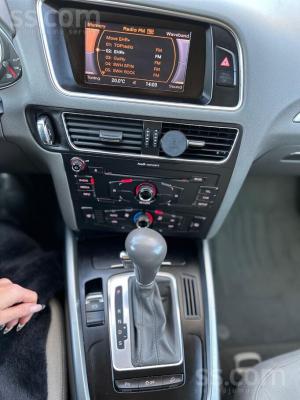 Audi Q5 2011 Liepāja, ar dzinēja tilpumu 2.00 L un nobraukumu 262 tūkst. km par 9000 €, foto 4 vietnē AUTOMOTO.COM.LV