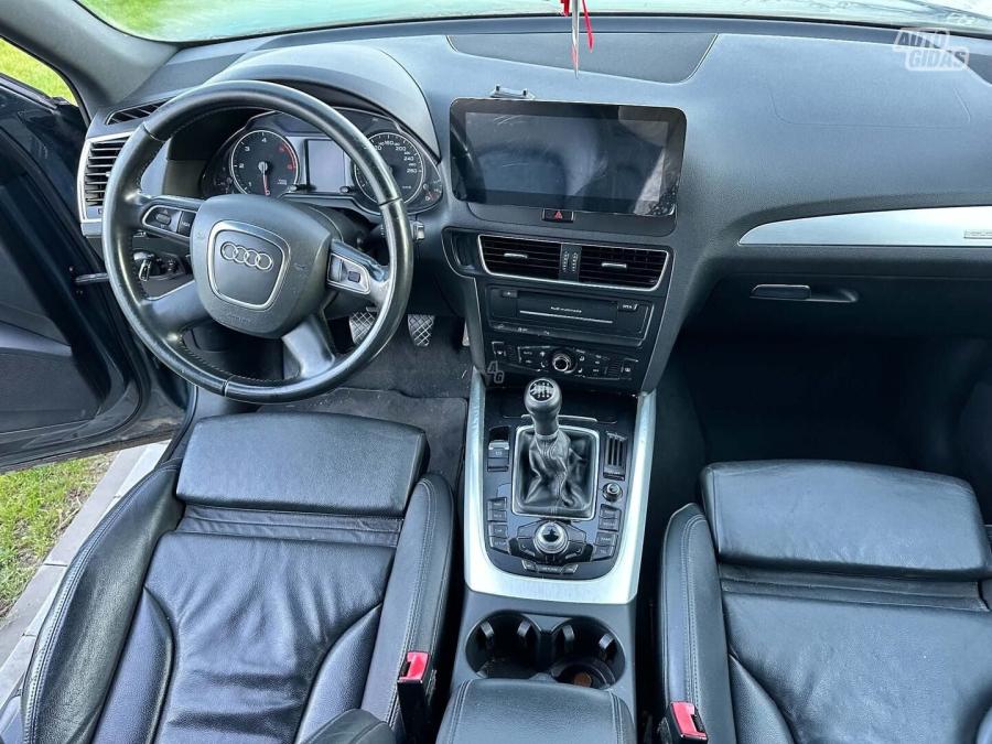 Audi Q5 2011 in Vilnius, with an engine capacity of 2.00 L and mileage of 207 thousand km for 7200 €, photo 21 on AUTOMOTO.COM.LV