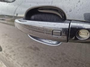 Audi Q5 2011 in Vilnius, with an engine capacity of 2.00 L and mileage of 260 thousand km for 9999 €, photo 23 on AUTOMOTO.COM.LV