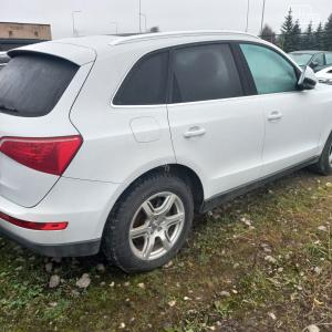 Audi Q5 2012 Viļņa, ar dzinēja tilpumu 2.00 L un nobraukumu 259 tūkst. km par 10700 €, foto 3 vietnē AUTOMOTO.COM.LV