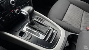 Audi Q5 2012 in Radviliskis, with an engine capacity of 3.00 L and mileage of 329 thousand km for 12300 €, photo 25 on AUTOMOTO.COM.LV