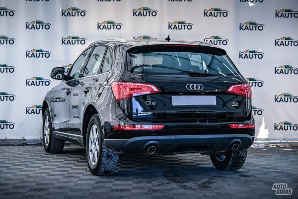 Audi Q5 2012 in Kaunas, with an engine capacity of 3.00 L and mileage of 318 thousand km for 10590 €, photo 4 on AUTOMOTO.COM.LV