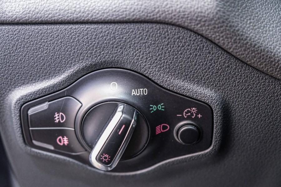 Audi Q5 2012 Kauņa, ar dzinēja tilpumu 3.00 L un nobraukumu 318 tūkst. km par 10590 €, foto 18 vietnē AUTOMOTO.COM.LV