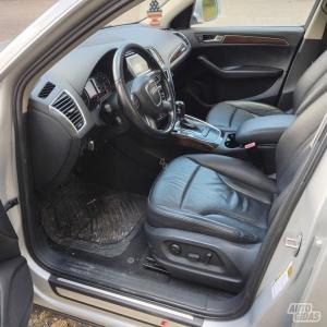 Audi Q5 2012 in Siauliai, with an engine capacity of 3.20 L and mileage of 235 thousand km for 5350 €, photo 12 on AUTOMOTO.COM.LV