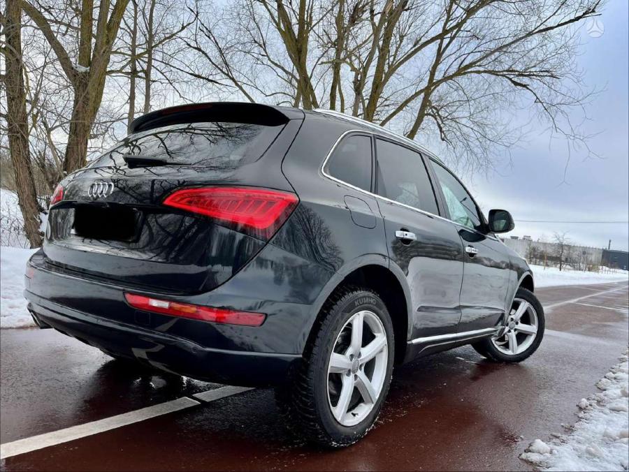Audi Q5 2013 in Siauliai, with an engine capacity of 2.00 L and mileage of 243 thousand km for 13950 €, photo 2 on AUTOMOTO.COM.LV