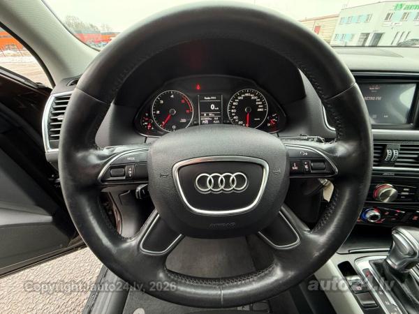 Audi Q5 2013 in Tartu, with an engine capacity of 3.00 L and mileage of 224 thousand km for 15199 €, photo 6 on AUTOMOTO.COM.LV