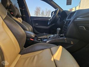 Audi Q5 2013 in Kaunas, with an engine capacity of 2.00 L and mileage of 270 thousand km for 9750 €, photo 31 on AUTOMOTO.COM.LV